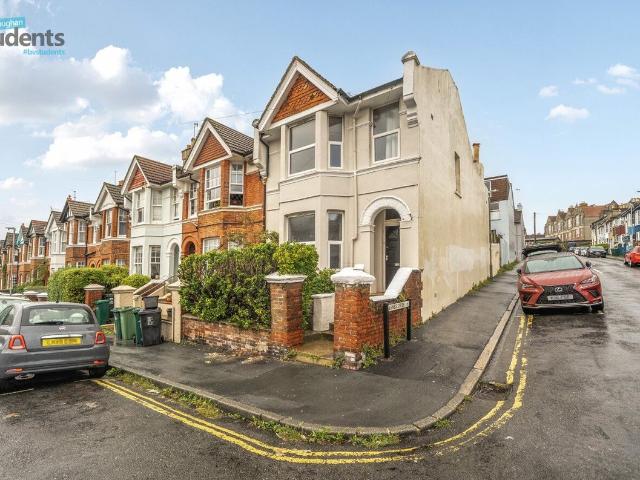 De Montfort Road, Brighton, East Sussex BN2, 3 bed end terrace house to rent, £2,100 pcm | PrimeLocation