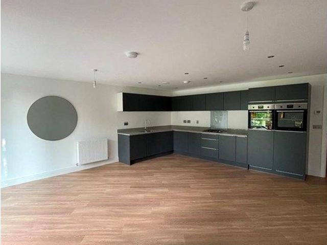De Normanville Avenue, Leamington Spa CV31, 2 bed flat to rent, £1,900 pcm | PrimeLocation