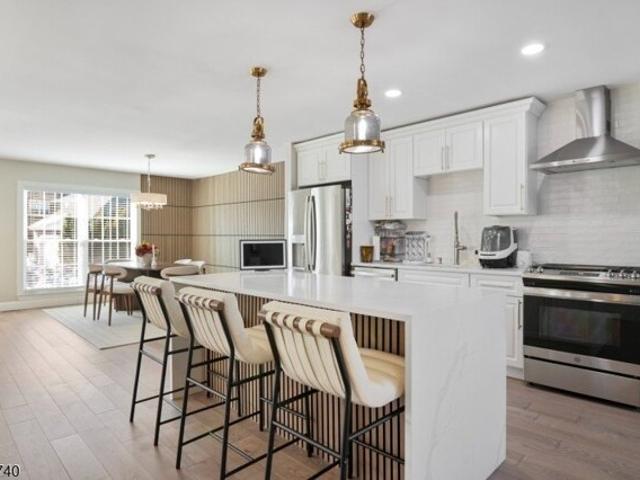 De Rose Ct, West Orange, Condo For Sale