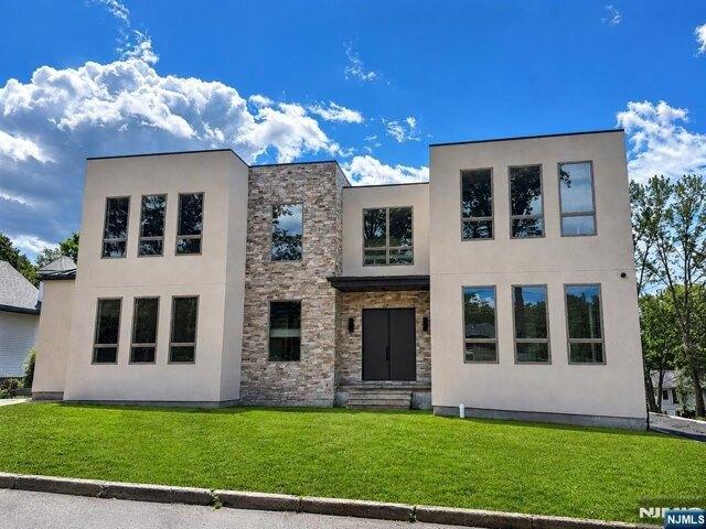 Demarest Ave, Englewood Cliffs, Home For Sale