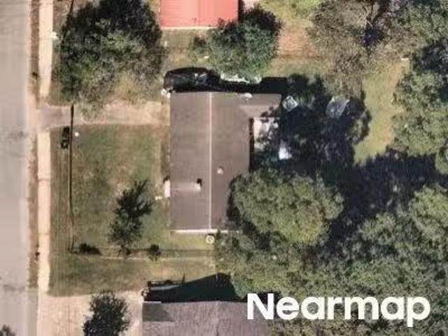Demetree Dr