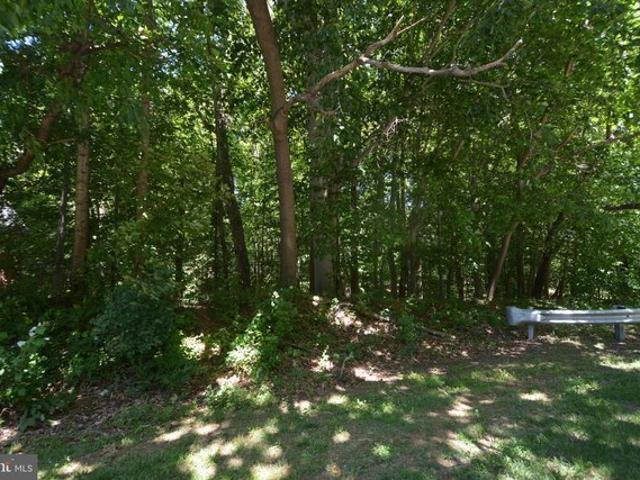 Democracy Blvd, Potomac, MD 20854