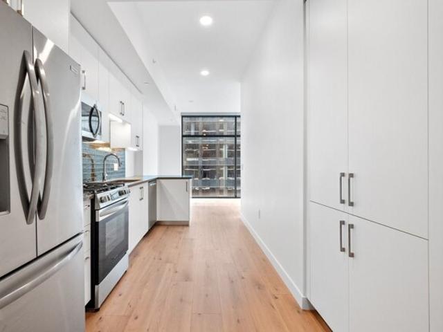 Demonbreun St Unit Ah, Nashville, Condo For Sale