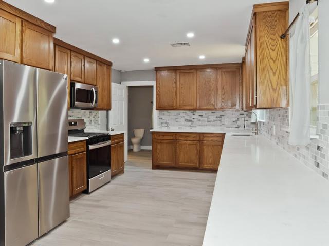 Denton Texas Gem close to universities & medical d