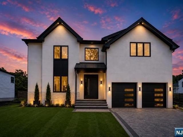 Denver Rd, Paramus, Home For Sale