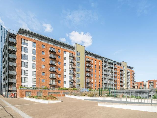 Denyer Walk, Southampton SO19, 3 bed flat to rent, £1,750 pcm | PrimeLocation