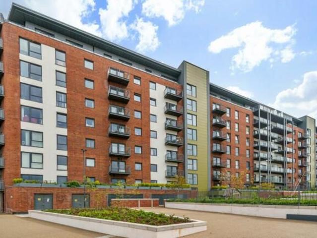 Denyer Walk, Southampton SO19, 3 bed flat to rent, £1,800 pcm | PrimeLocation