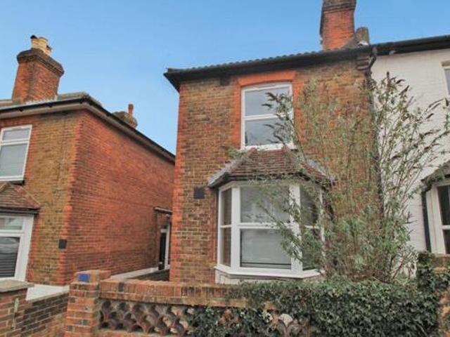 Denzil Road, Guildford, 3 Bedroom Semi detached