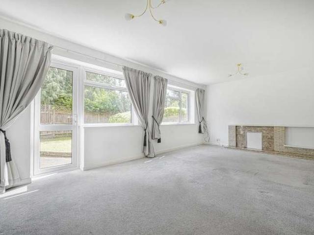Den Close, Beckenham, BR3