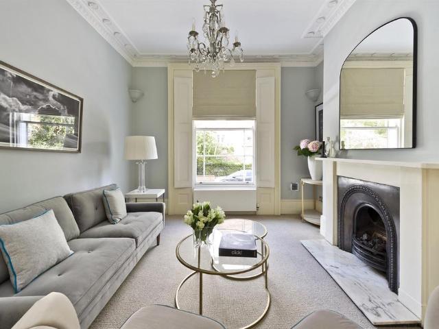 Denbigh Terrace, London, W11 4 bed detached house to rent £15,167 pcm £3,500 pw