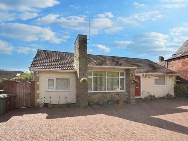 Denby Dale Road East, Durkar, 3 Bedroom Bungalow