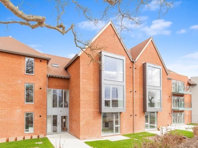 Denchworth Road, Grove OX12, 2 bed flat to rent, £1,400 pcm | PrimeLocation