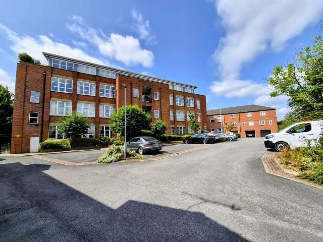Dene House Court, University, Leeds 2 bed flat to rent £1,050 pcm £242 pw