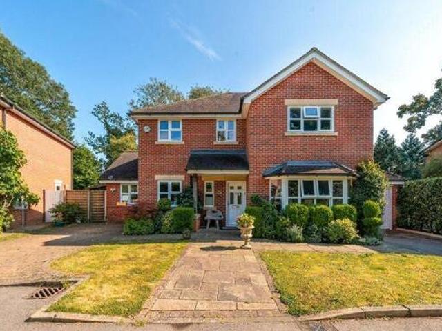 Denewood Close, Watford, 4 Bedroom Detached