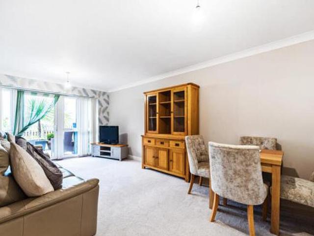 Denham Garden Village, Stewart Court, Denham, 2 Bedroom Apartment