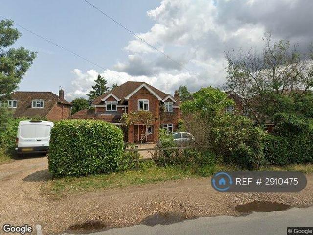 Denham Lane, Gerrards Cross, SL9 5 bed detached house to rent £4,650 pcm £1,073 pw
