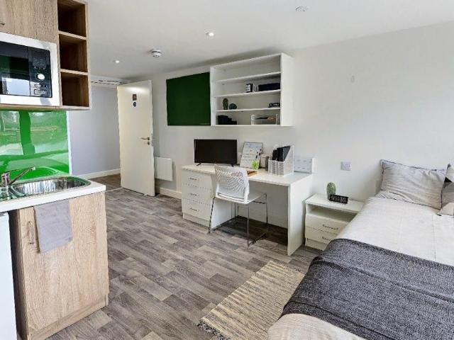 Denham Street, London SE10, Studio to rent, £1,647 pcm | PrimeLocation