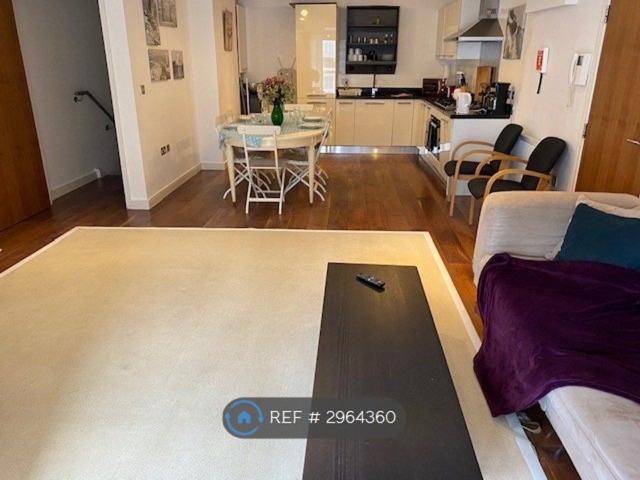 Denham Street, London SE10, 2 bed flat to rent, £2,800 pcm | PrimeLocation