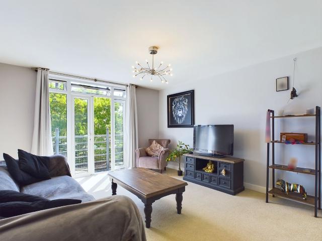Denham Road, Egham TW20, 2 bed flat to rent, £1,600 pcm | PrimeLocation