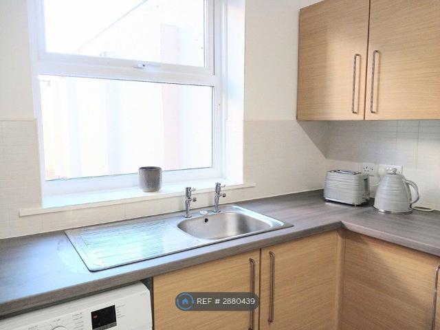 Denham Road, Sheffield S11, 5 bed terraced house to rent, £2,297 pcm | PrimeLocation