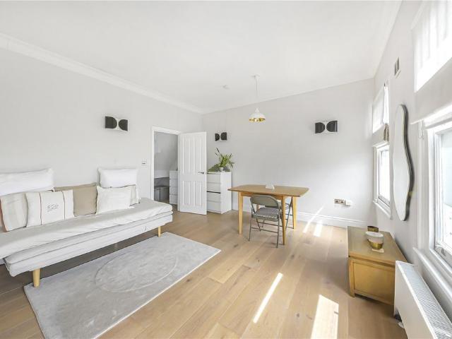 Denholme Road, London, W9 2 bed duplex to rent £2,817 pcm £650 pw