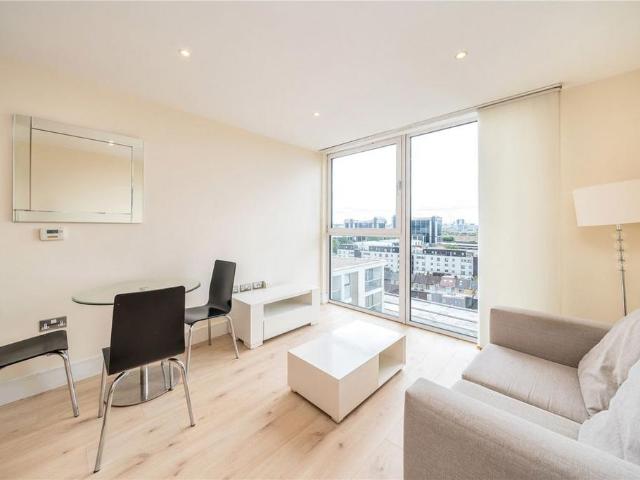 Denison House, London E14 1 bed flat to rent £1,950 pcm £450 pw
