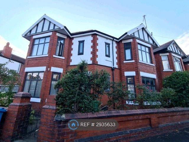 Denison Road, Manchester M14, 1 bed flat to rent, £1,100 pcm | PrimeLocation