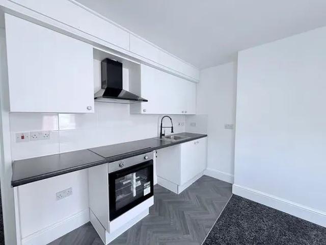 Denman Street Central, Nottingham, NG7, Property for rent
