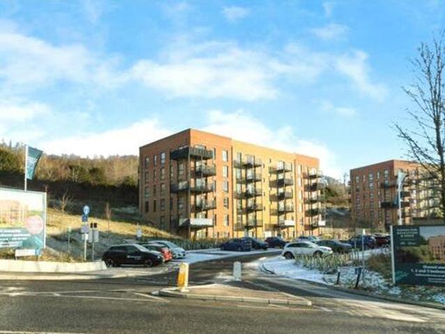 Denman Place, Brighton, 2 Bedroom Flat