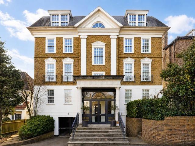 Denmark Avenue, Wimbledon SW19, 2 bed flat to rent, £2,900 pcm | PrimeLocation