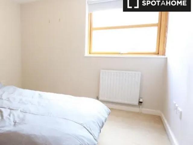 Denmark Place, Bromley by Bow, London, E3 2GL, United Kingdom | Room for rent #127043187 | Rentberry