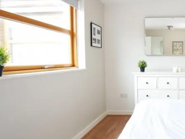 Denmark Place, Bromley by Bow, London, E3 2GL, United Kingdom | Room for rent #164766384 | Rentberry
