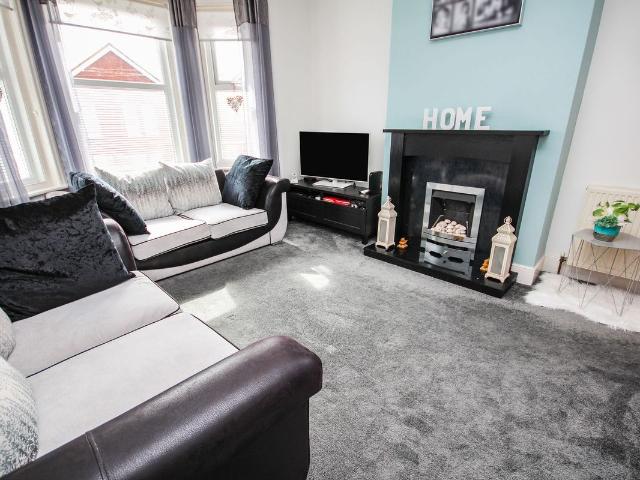 Denmark Road, Bournemouth BH9, 2 bed property to rent, £1,450 pcm | PrimeLocation