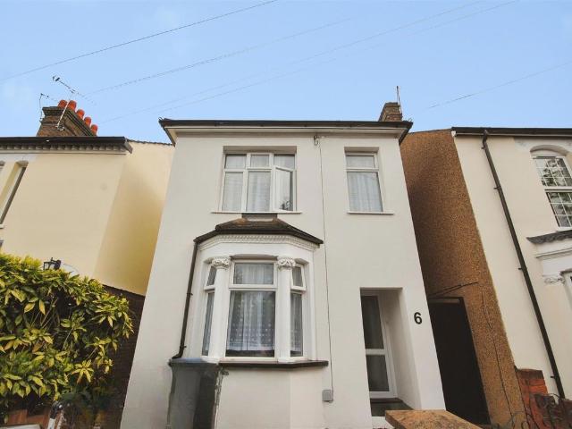 Denmark Street, Watford WD17, 3 bed detached house to rent, £2,600 pcm | PrimeLocation