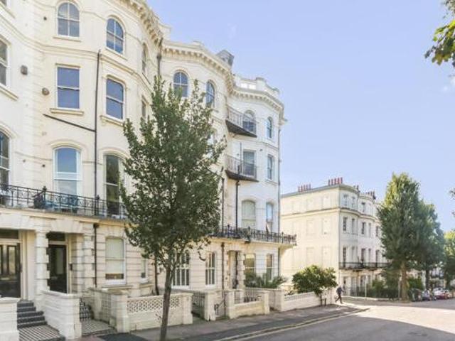 Denmark Terrace, Brighton, 2 Bedroom Flat