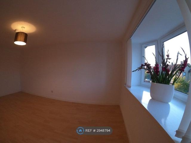 Denmilne Street, Glasgow G34, 2 bed flat to rent, £850 pcm | PrimeLocation