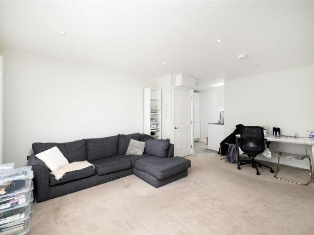 Denning Road, Hampstead NW3