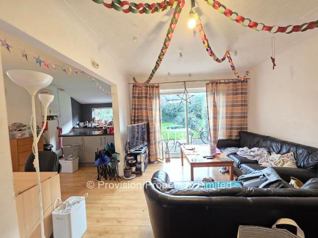 Dennistead Crescent, Headingley, Leeds LS6, 4 bed semi detached house to rent, £1,993 pcm | PrimeLocation