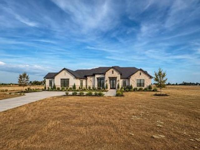 Dennis Rd, Madera, CA 93638