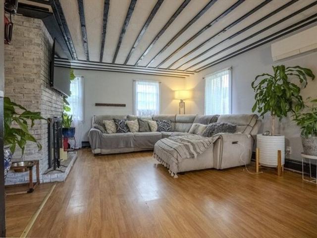 Dennison Dr, Southbridge, Home For Sale