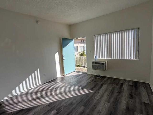 Denny Apartments 1 Bedroom Apartment for Rent at 6737 Denny Ave, Los Angeles, CA 91606 Mid Town North Hollywood