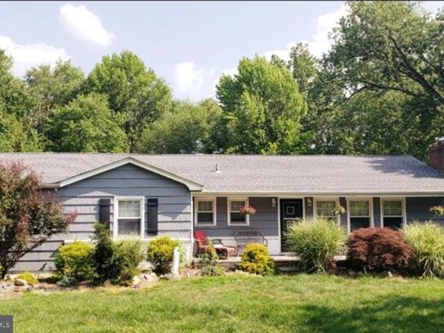 Denow Rd, Lawrence, Home For Sale