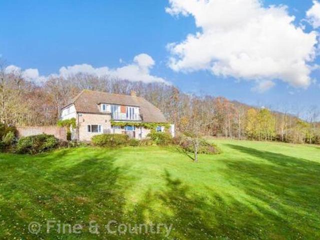 Denstroude Lane, Denstroude, 5 Bedroom Detached