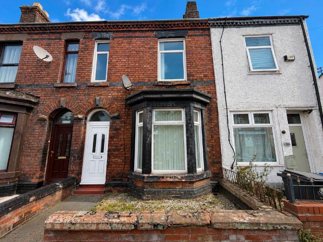 Deacon Road, Widnes, WA8 4 bed terraced house to rent £1,095 pcm £253 pw