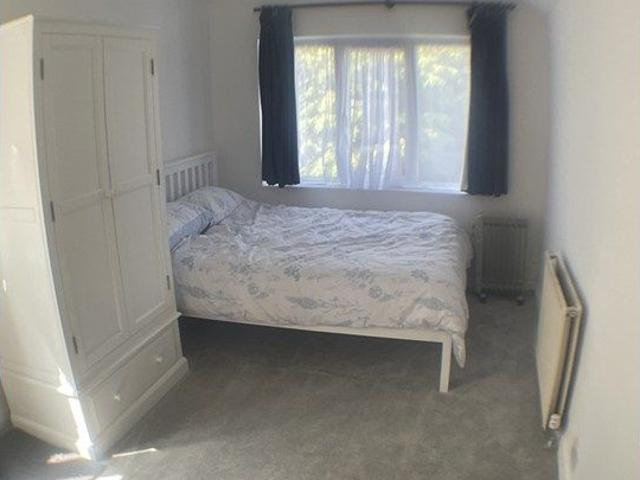 Deacons Hill Road, Borehamwood WD6, Room to rent, £850 pcm | PrimeLocation
