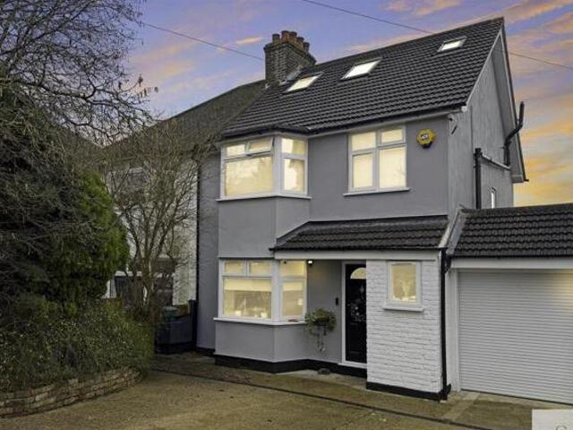 Deaconsfield Road, Hemel Hempstead, 4 Bedroom Semi detached