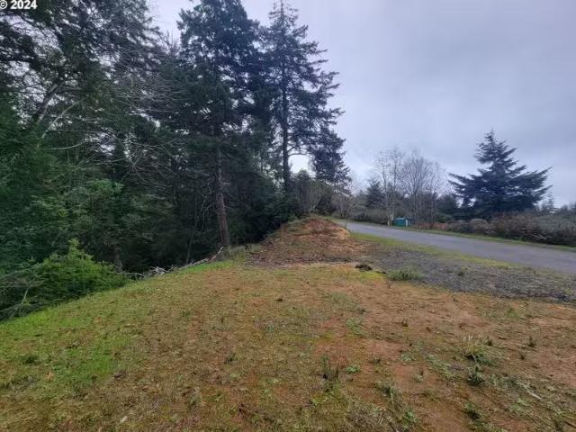 Deady St #16, Port Orford, OR 97465 MLS 24399396