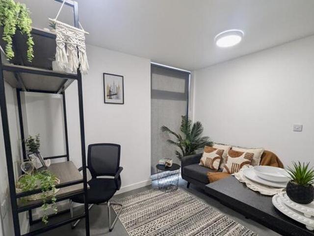 Deakin´s Yard, Brunswick Street, 5 Bedroom Flat