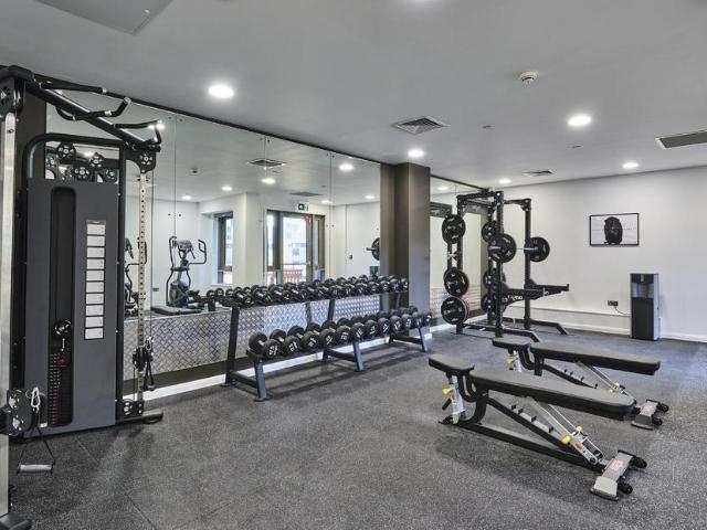 Deakins Place, Nottingham NG7 Studio to rent £1,114 pcm £257 pw
