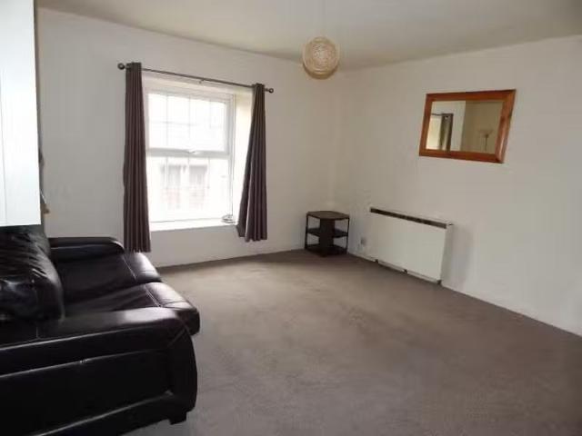 For Rent! Market Street, Chapel En Le Frith, 2 bedroom, Apartm.